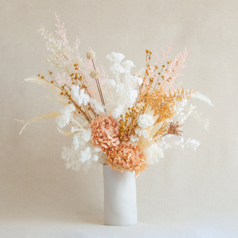 Best Online Freshwater Flowers Sydney | Funeral Flowers | Wild Forager ...